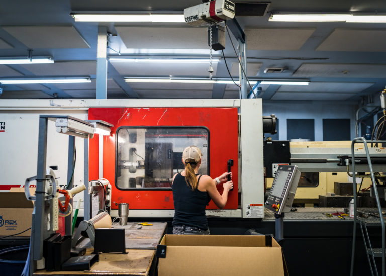 Sprues and injection molding - Rex Plastics